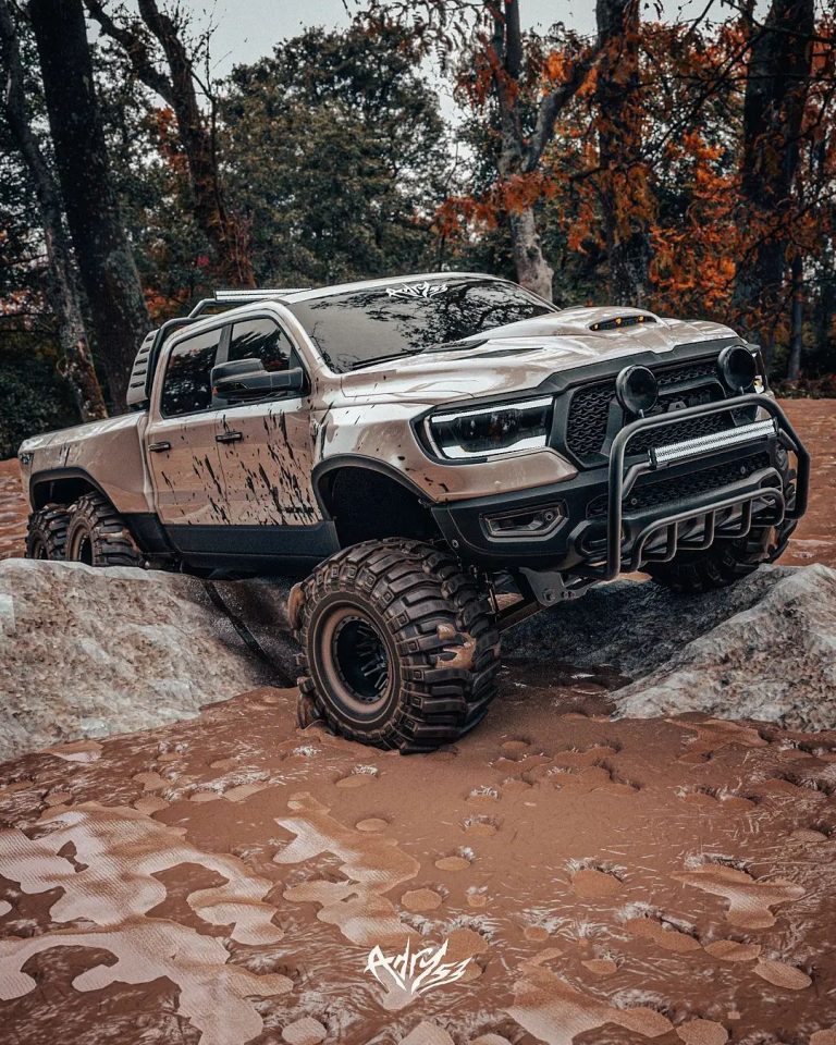 Ram TRX 6x6 Digitally Brings Back the T-Rex Concept for SEMA Fame