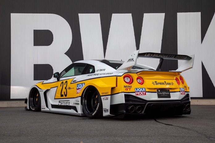 Rotary-Swapped Liberty Walk Nissan GT-R Hides 4-Rotor Behind Raucous ...