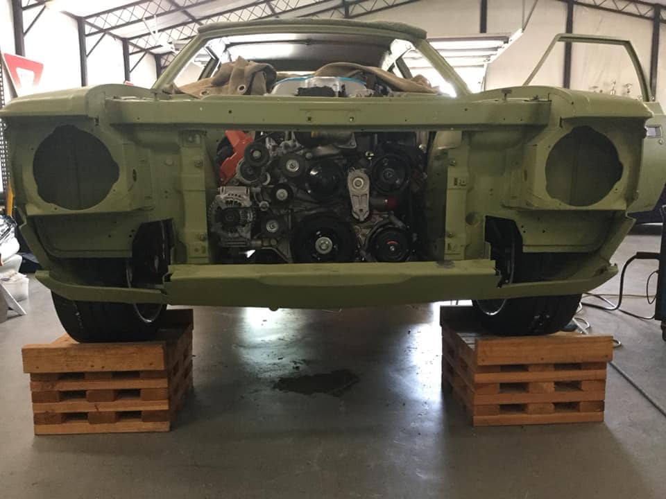 Hellcat-Gratified AMC Gremlin Runs with the Big Boys in Fitting Rendering