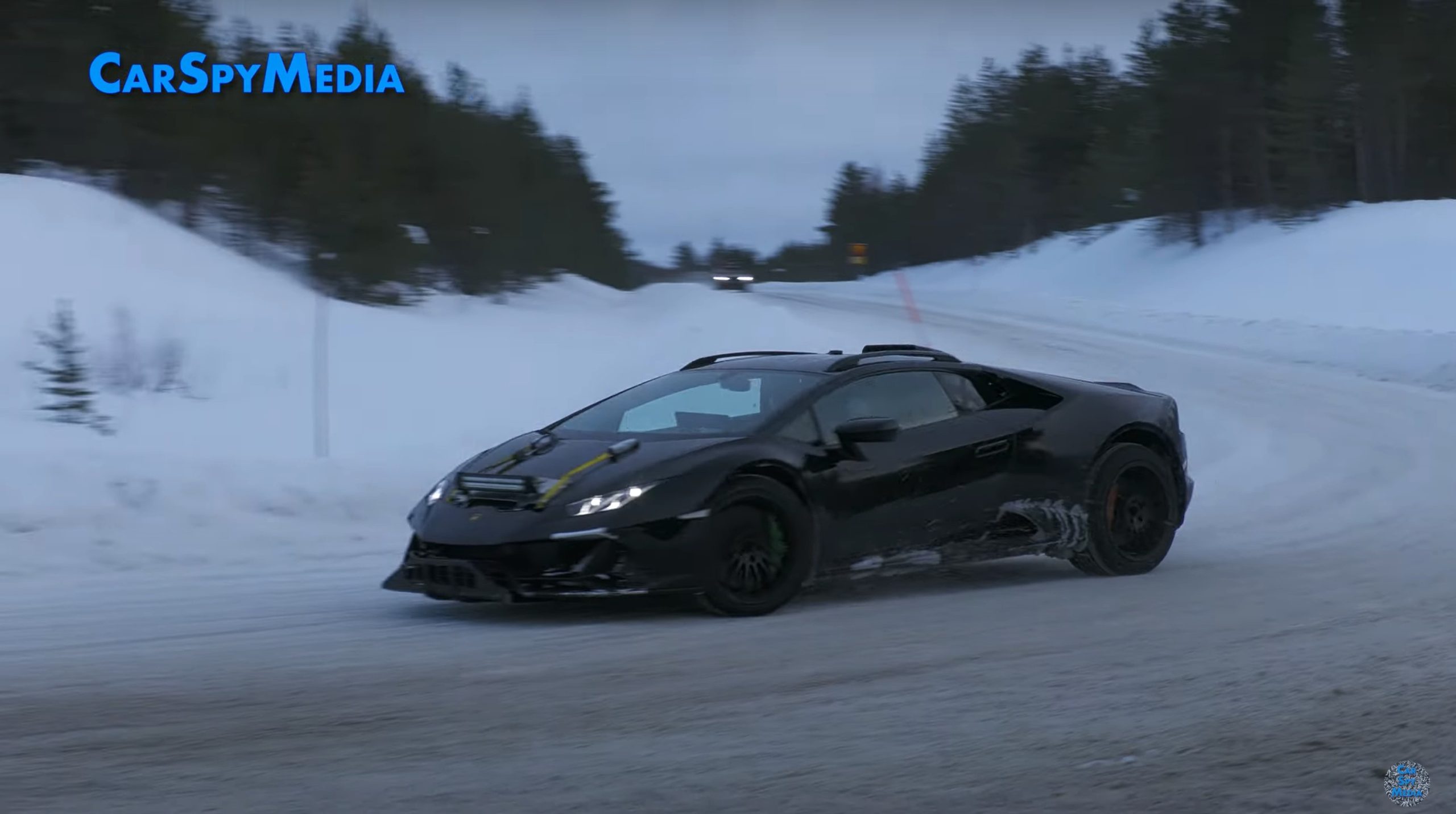 Lifted 2023 Lamborghini Huracan Sterrato Spied: Your Personal Lambo ...