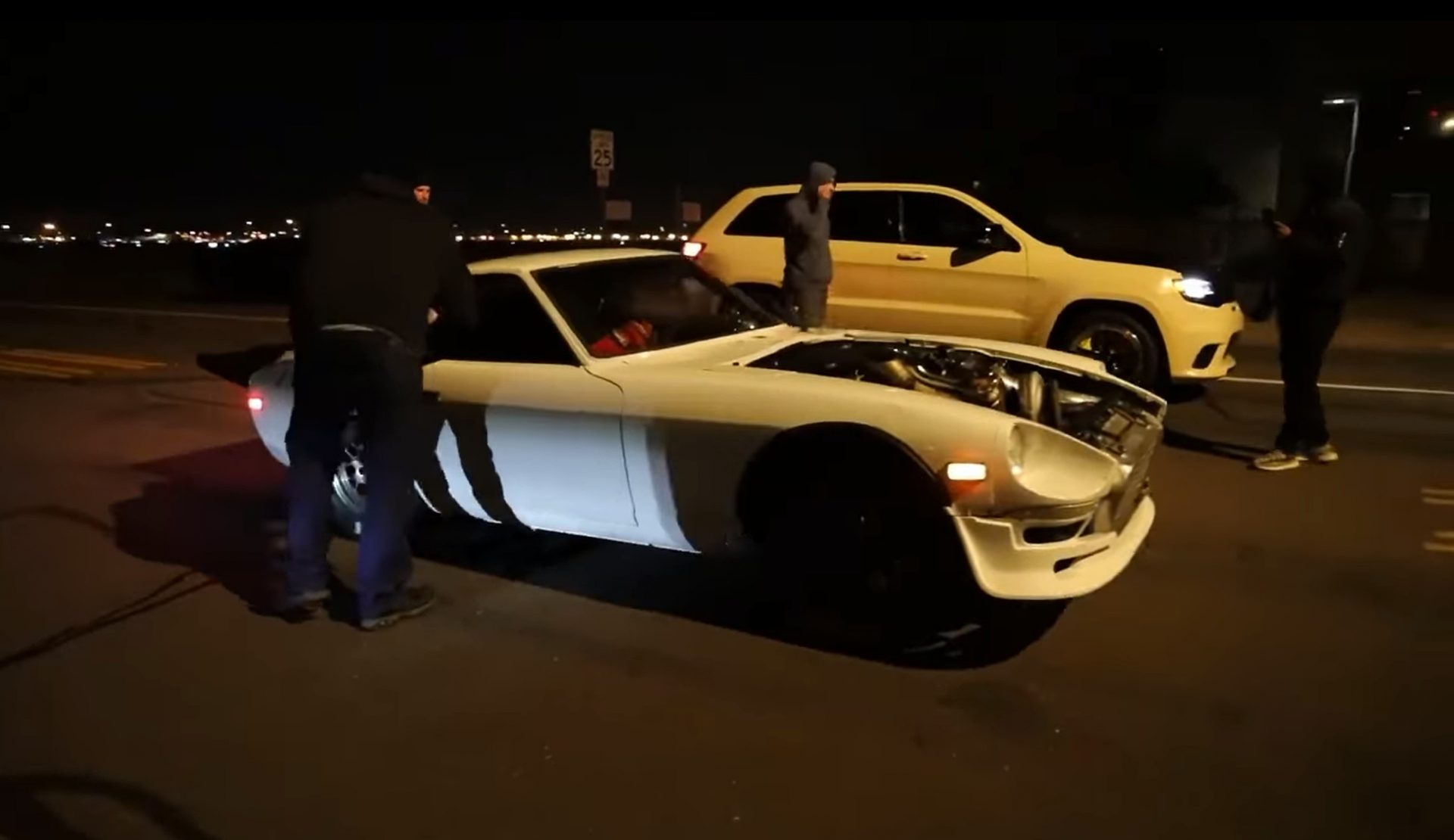 Hellephant-Powered Jeep Trackhawk Drag Races Big Turbo LS 280Z, One ...