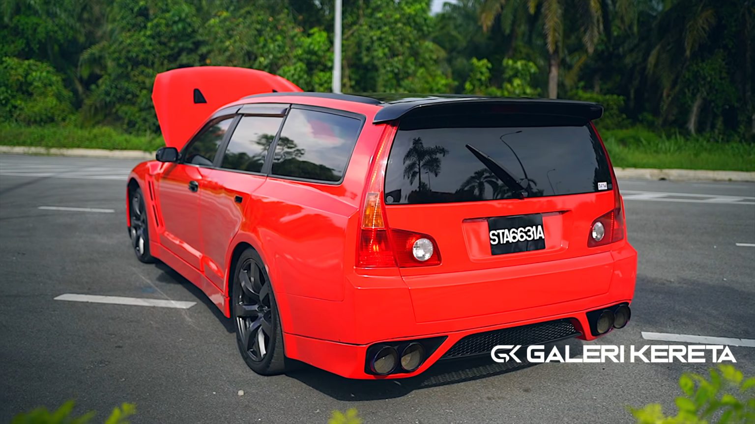 R35 Nissan GT-R Wagon Exists Thanks to JDM Stagea, Looks Stunning in Red