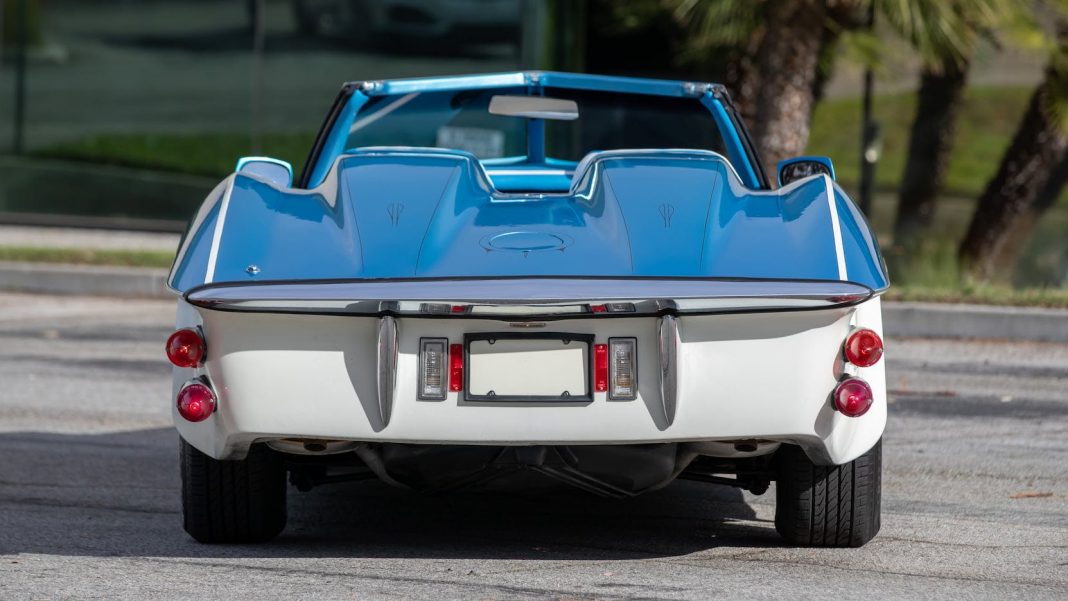 1969 Corvette "Barrister" by George Barris Has 1978 Ford Granada Lights