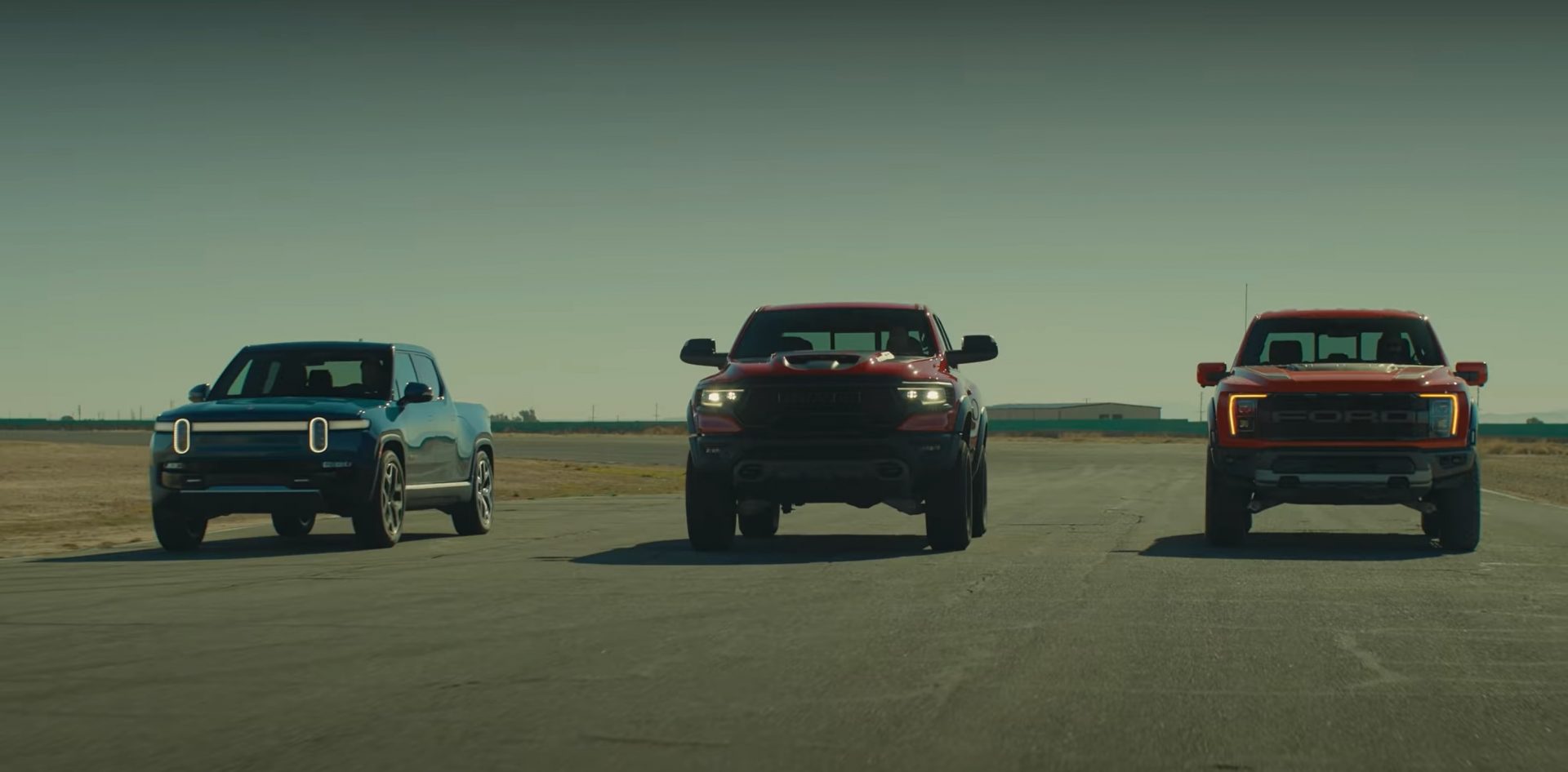 1991 GMC Syclone Destroys New Ford Raptor in a Drag Race, Rivian R1T ...