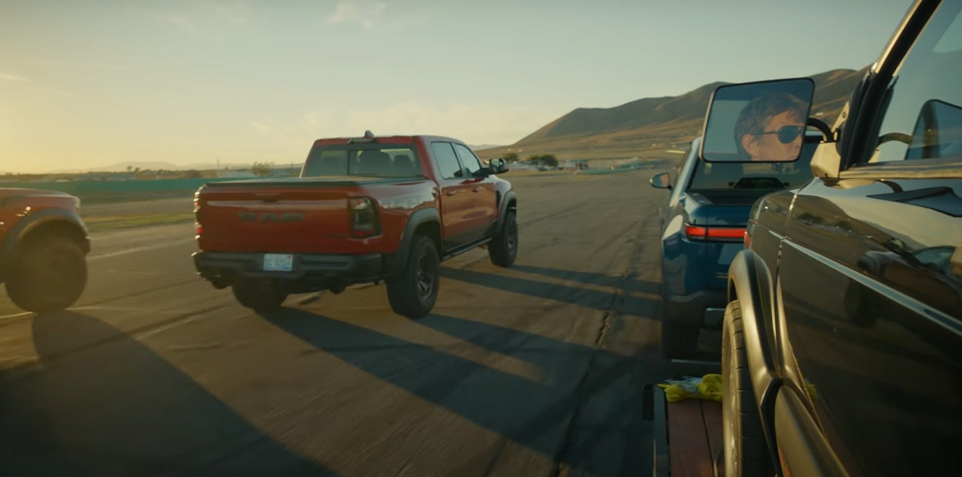 1991 GMC Syclone Destroys New Ford Raptor in a Drag Race, Rivian R1T ...