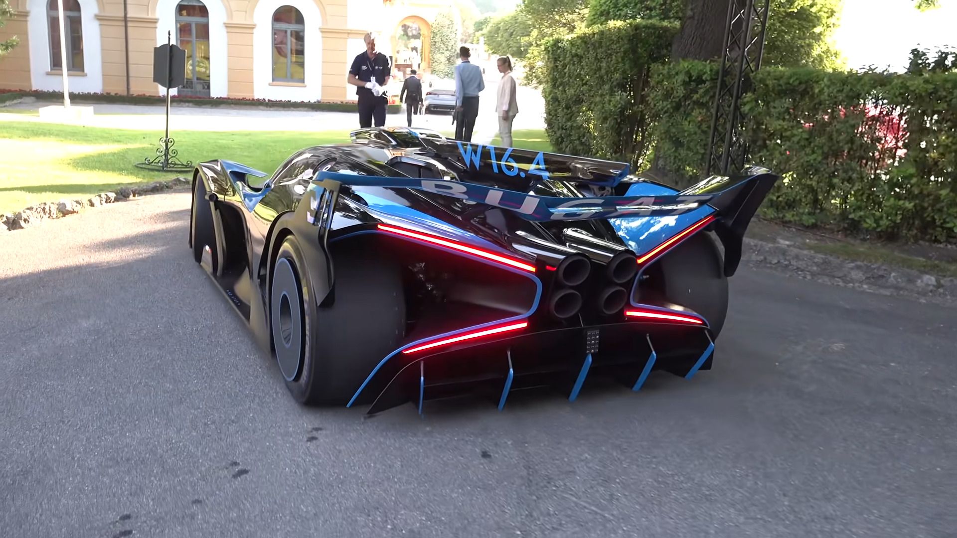 $5 Million Bugatti Bolide Hypercar Fires Up 1,850 HP W16 Engine at Lake ...