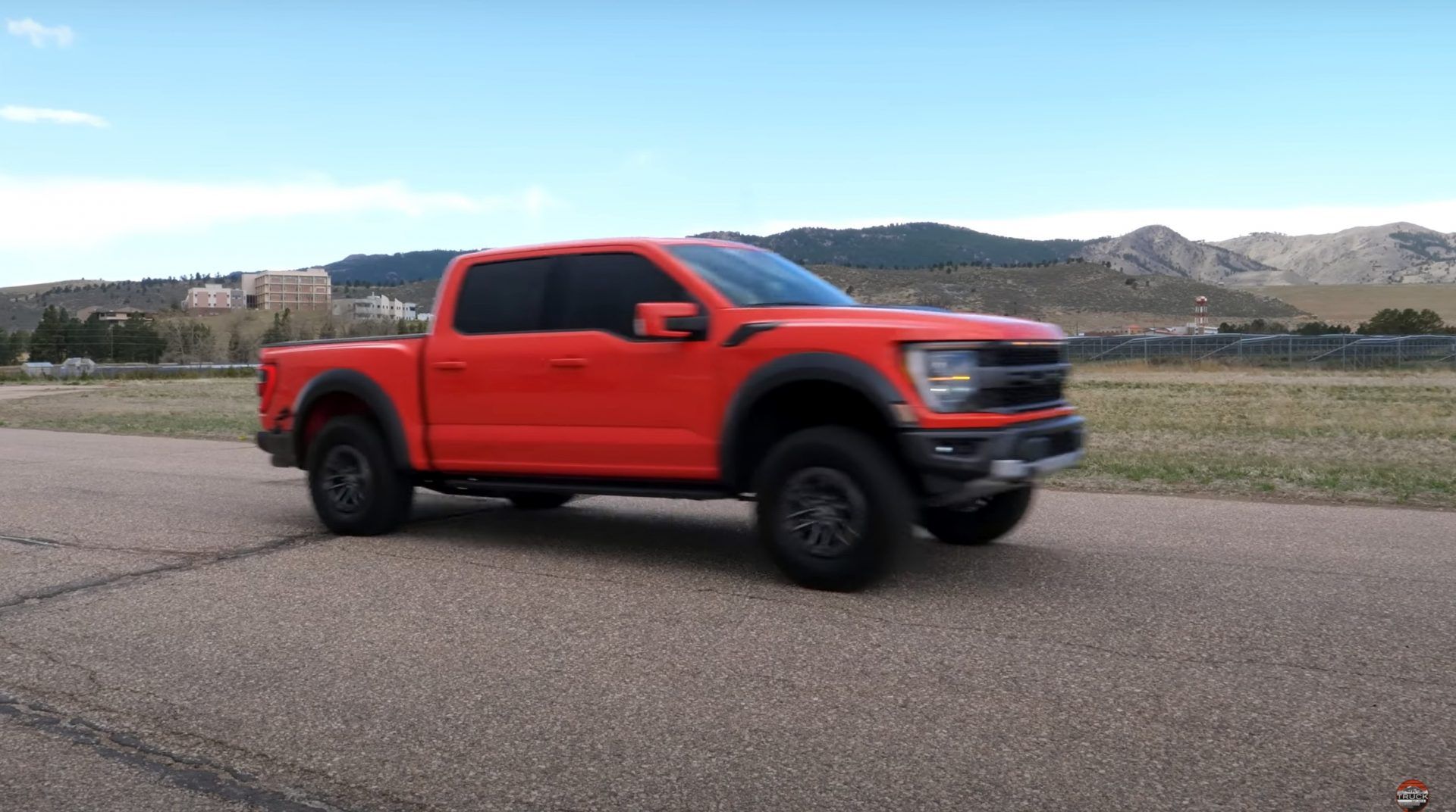 Silverado ZR2 vs F-150 Raptor Drag Race Gives the Ford a High-Altitude ...
