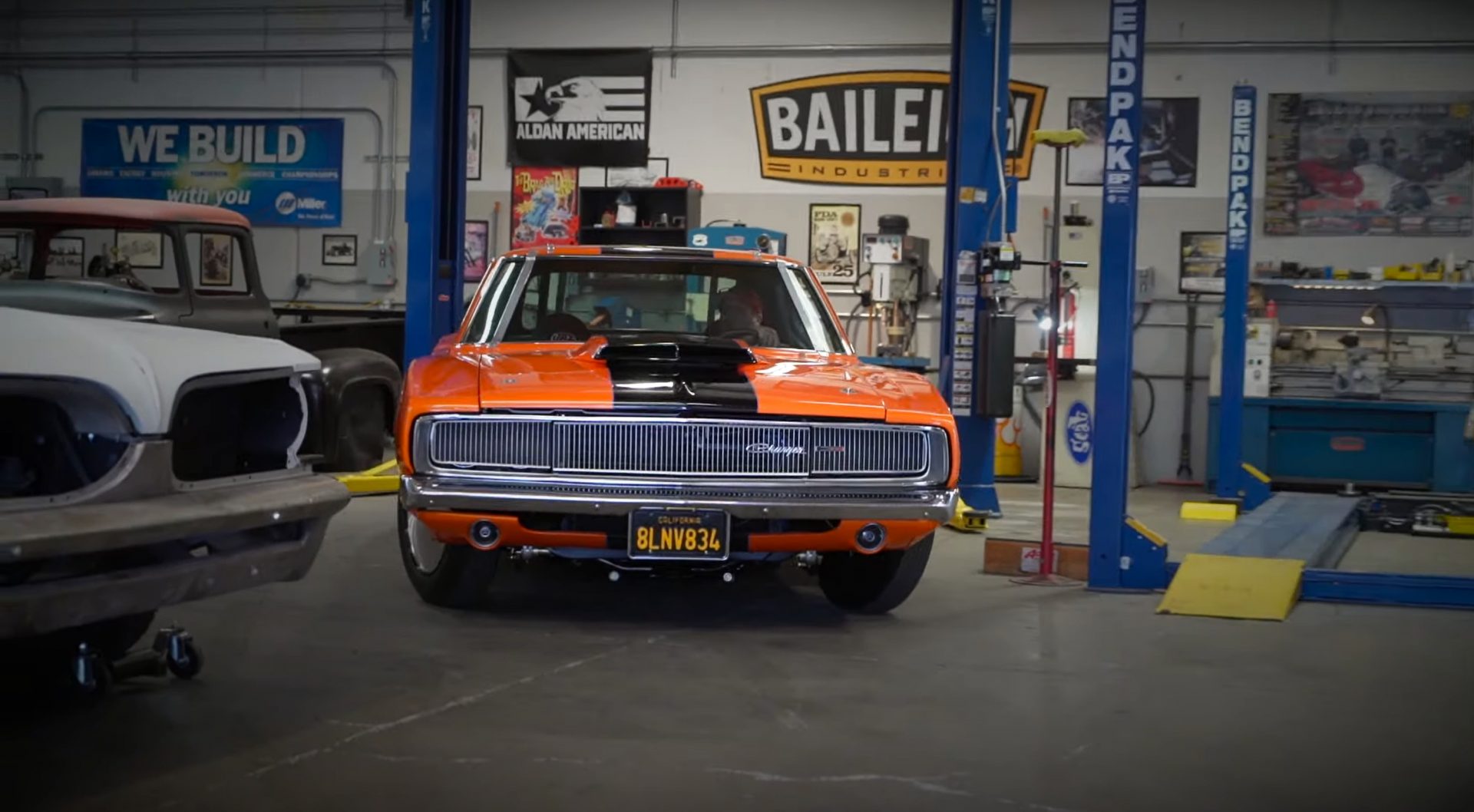 Hemi-Powered 1968 Dodge Charger Bonneville Land Speed Car Is a 200 MPH ...