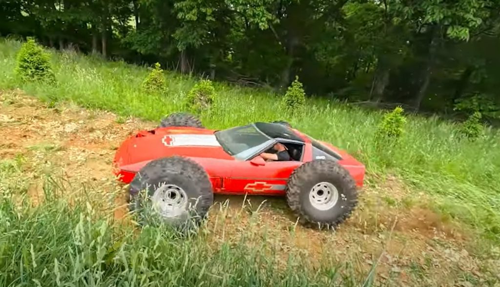 C4 Corvette on 44-inch Bogger Tires Is Almost Perfect Redneck Engineering