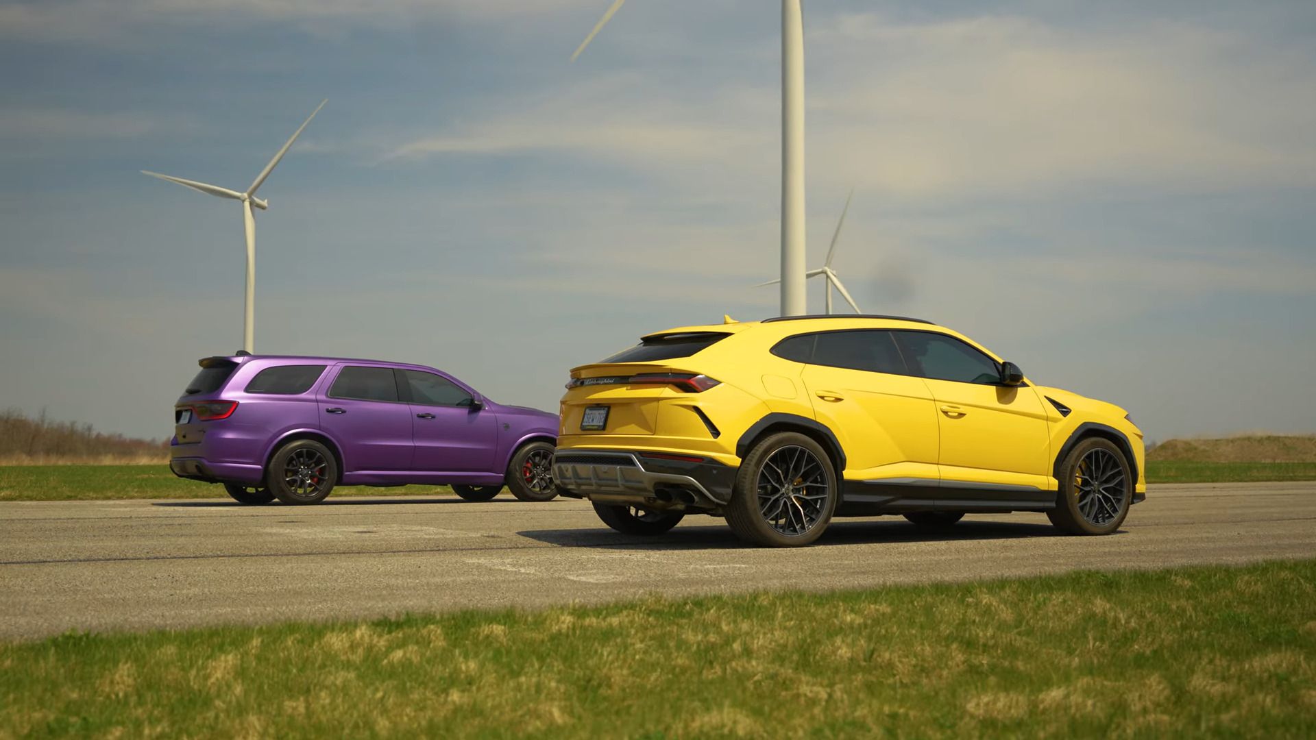 Dodge Durango Hellcat Drag Races Lamborghini Urus, the Horsepower Gap ...