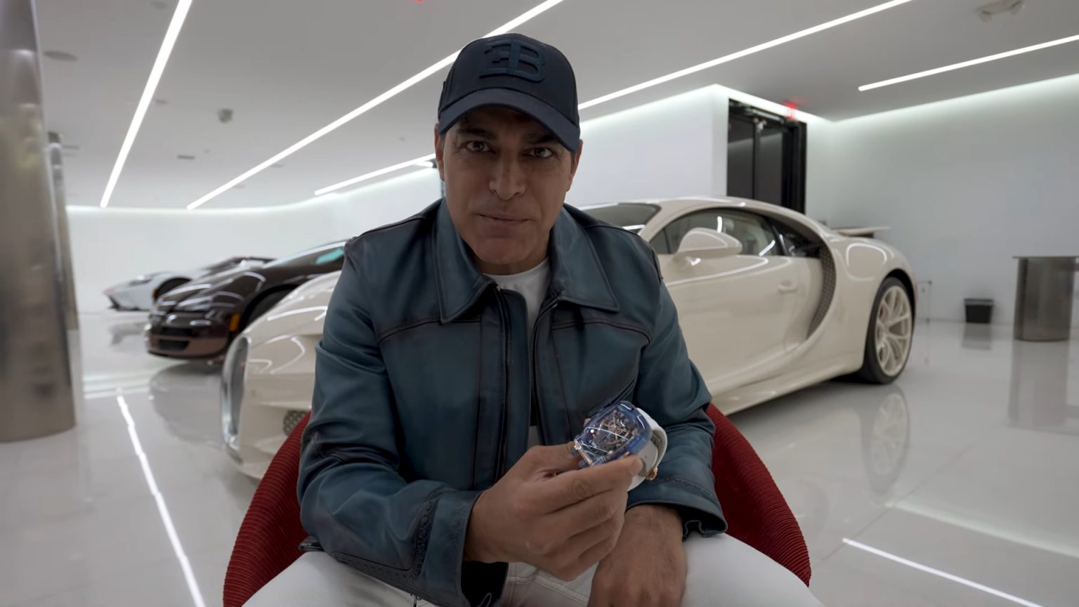 Manny Khoshbin Checks Out $1.5 Million Jacob & Co Bugatti Watch: Blue ...