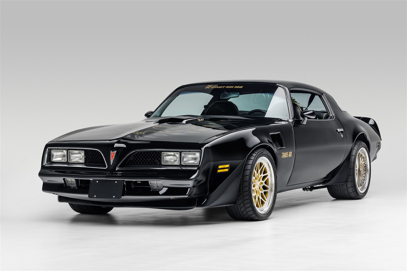 Burt Reynolds' Personal 1978 Pontiac Firebird Formula Matches 600 HP 8. ...