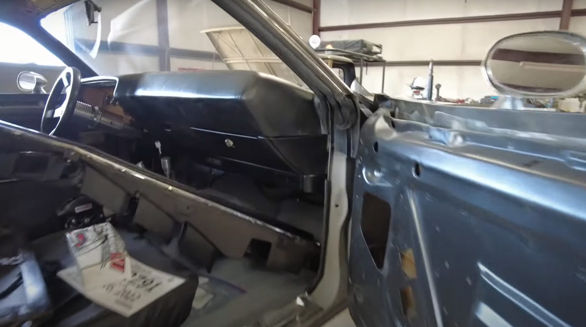 Cummins Cuda 4x4 With Dually Diesel Muscle Keeps Things in the Mopar Family