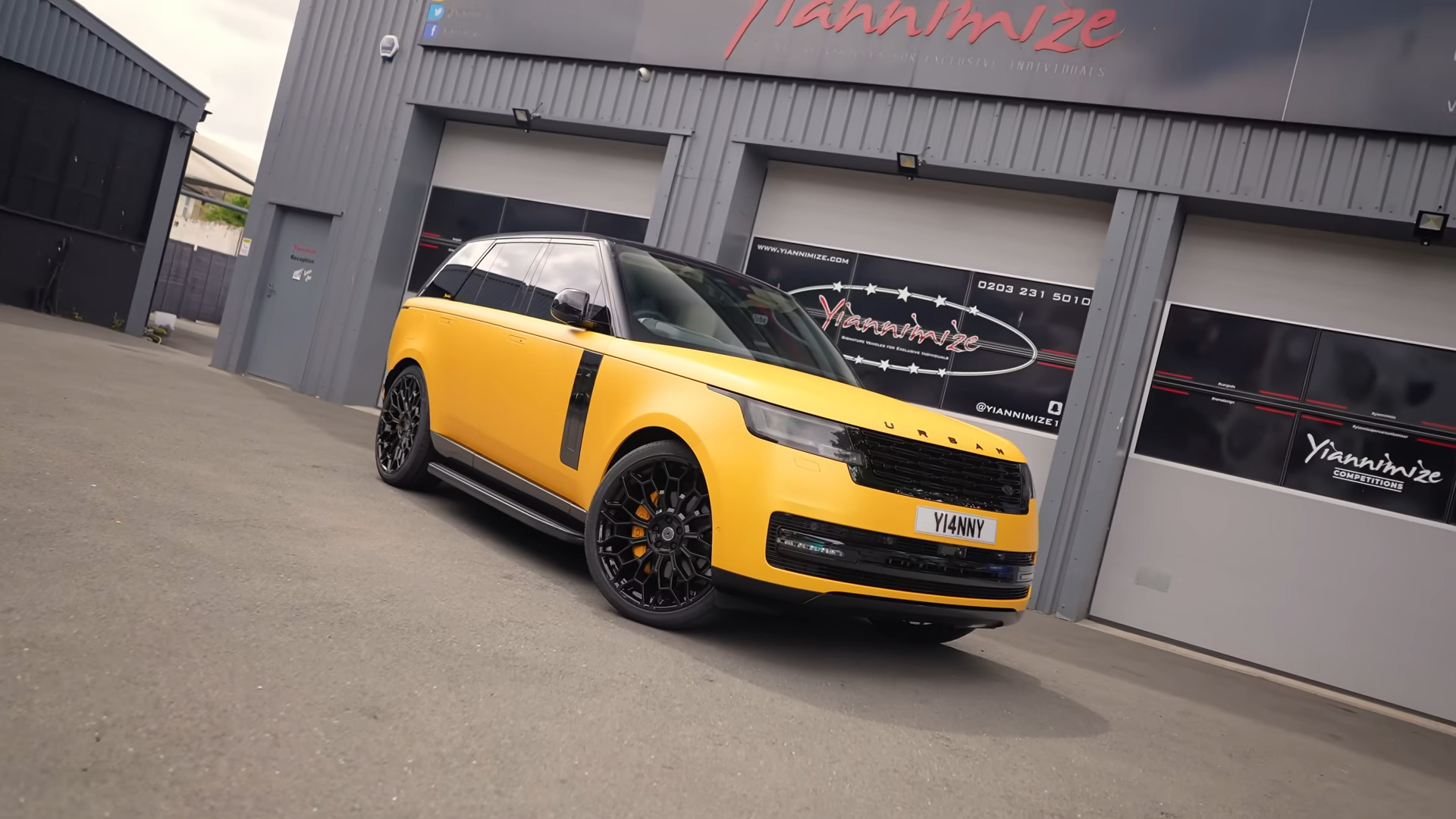 Yianni's New 2022 Range Rover Gets Yellow Wrap, Doesn't Fit in His Garage