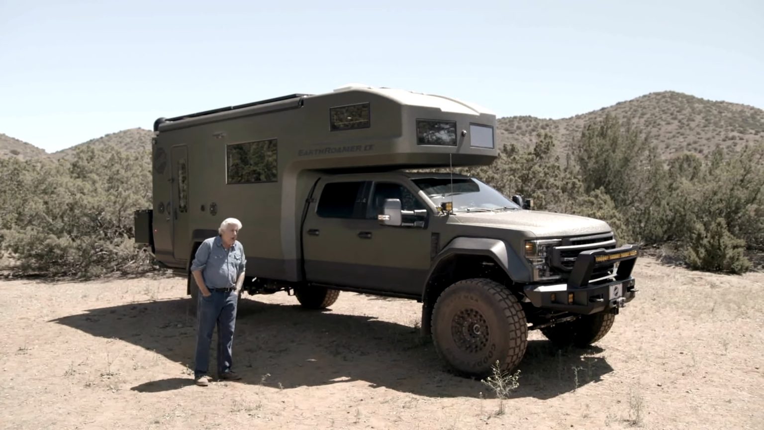 Jay Leno Is Blown Away By Earthroamer Lti The F 550 Carbon Fiber Camper