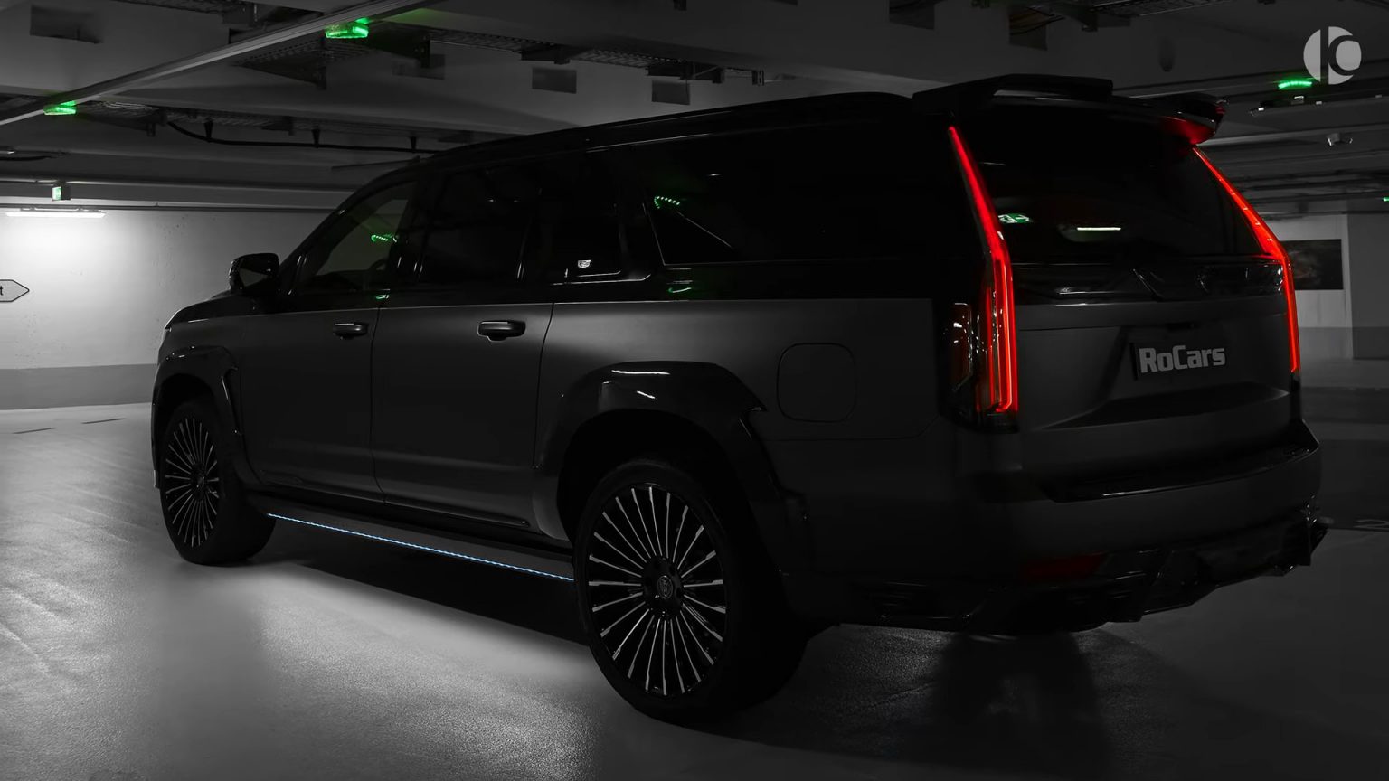 2022 Cadillac Escalade With Larte Body Kit Is an Evil Carbon-Clad SUV