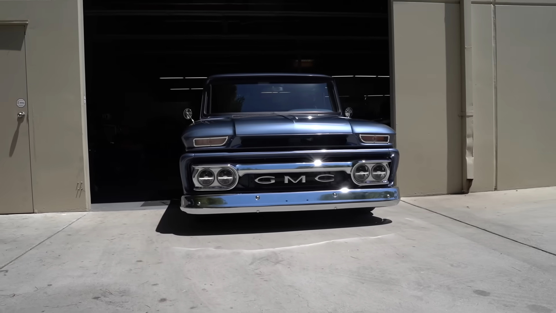 Coolest 1964 GMC C10 Stepside Is Slammed on Detroit Steel Wheels, Has ...