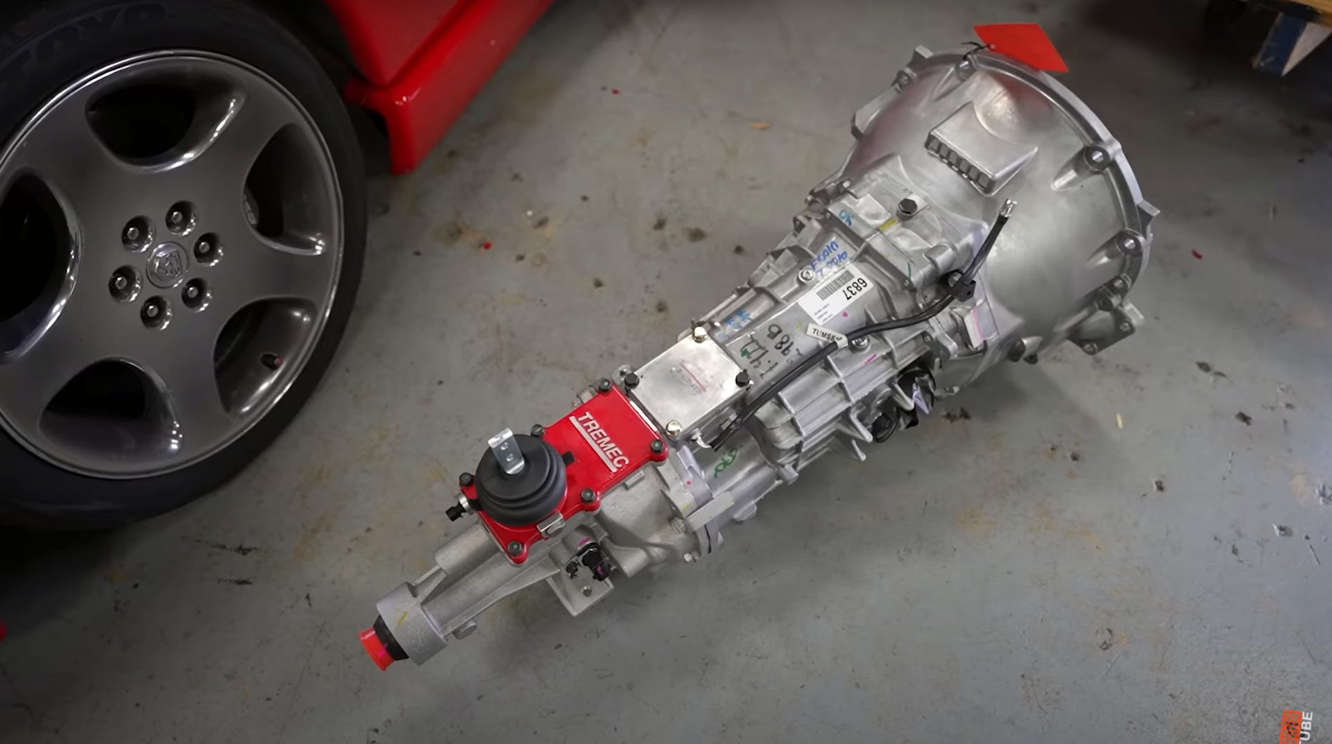 Hellcat Redeye-Swapped Viper Is a World First, Build Backed by Dodge