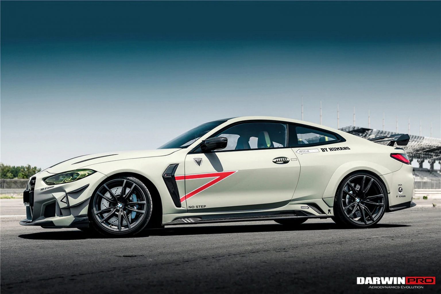 2022 BMW M4 Gets First Widebody Kit from DarwinPRO, Turns into Carbon Shark