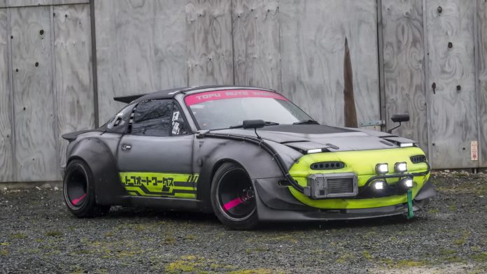 Most Extreme Widebody MX-5? Tofu's Cyberpunk NA Miata Is a Fastback ...