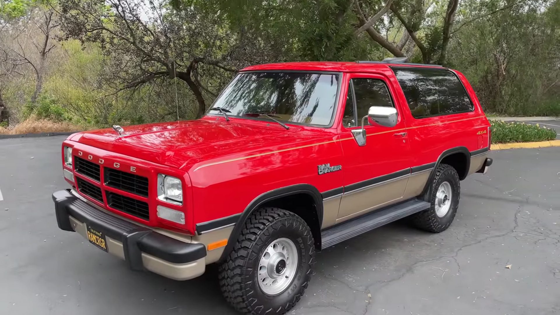 1993 Dodge Ramcharger Is a Surprising Old-School SUV, Doug DeMuro Finds