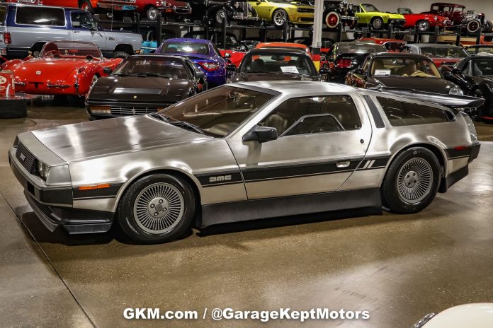 1981 DeLorean DMC-12 With Ground Effects and Dealer Twin-Turbo Is a ...