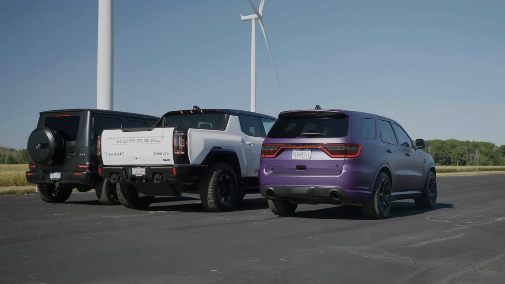 2022 Hummer EV Drag Races Durango Hellcat, Runs Out of Watts to Freedom ...