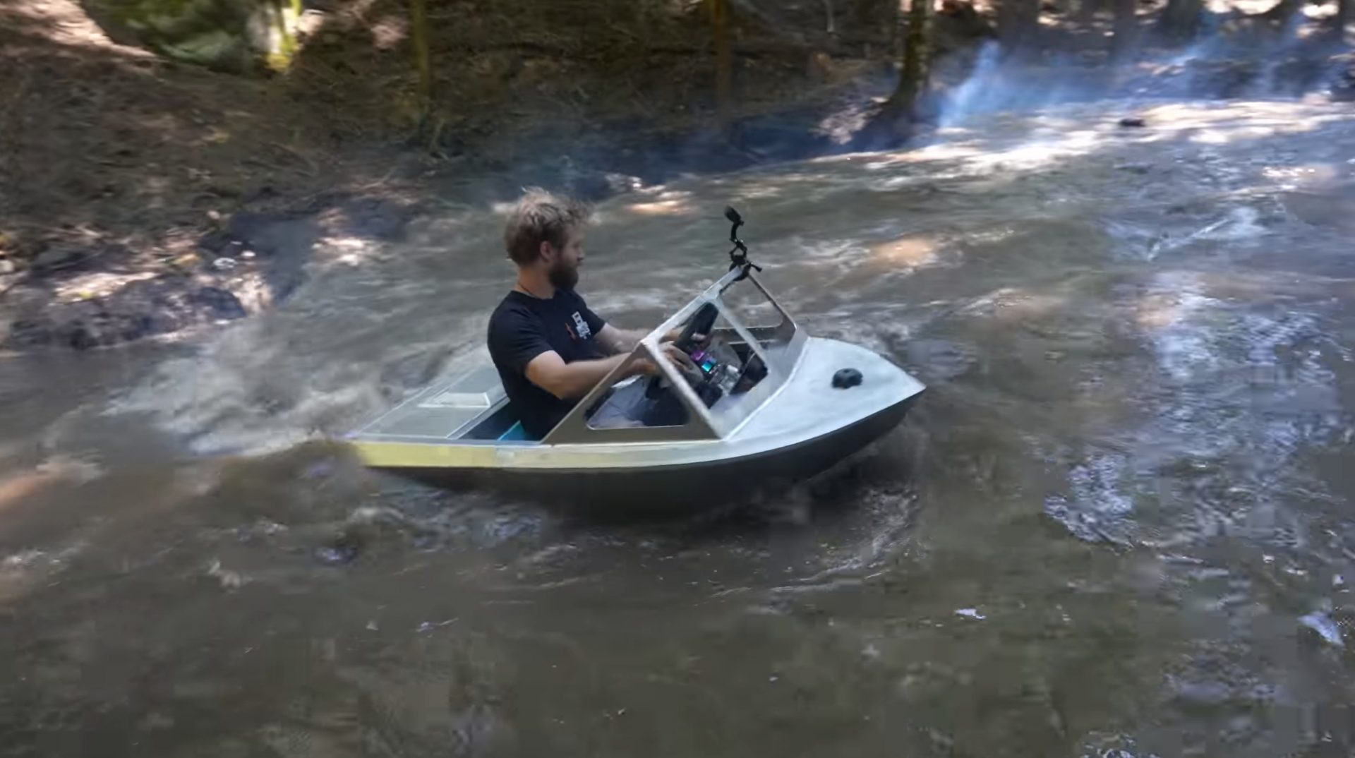 Micro Jet Boat With 100 HP Is a Blast, Hauled to Water by 6x6 Ford Ranger