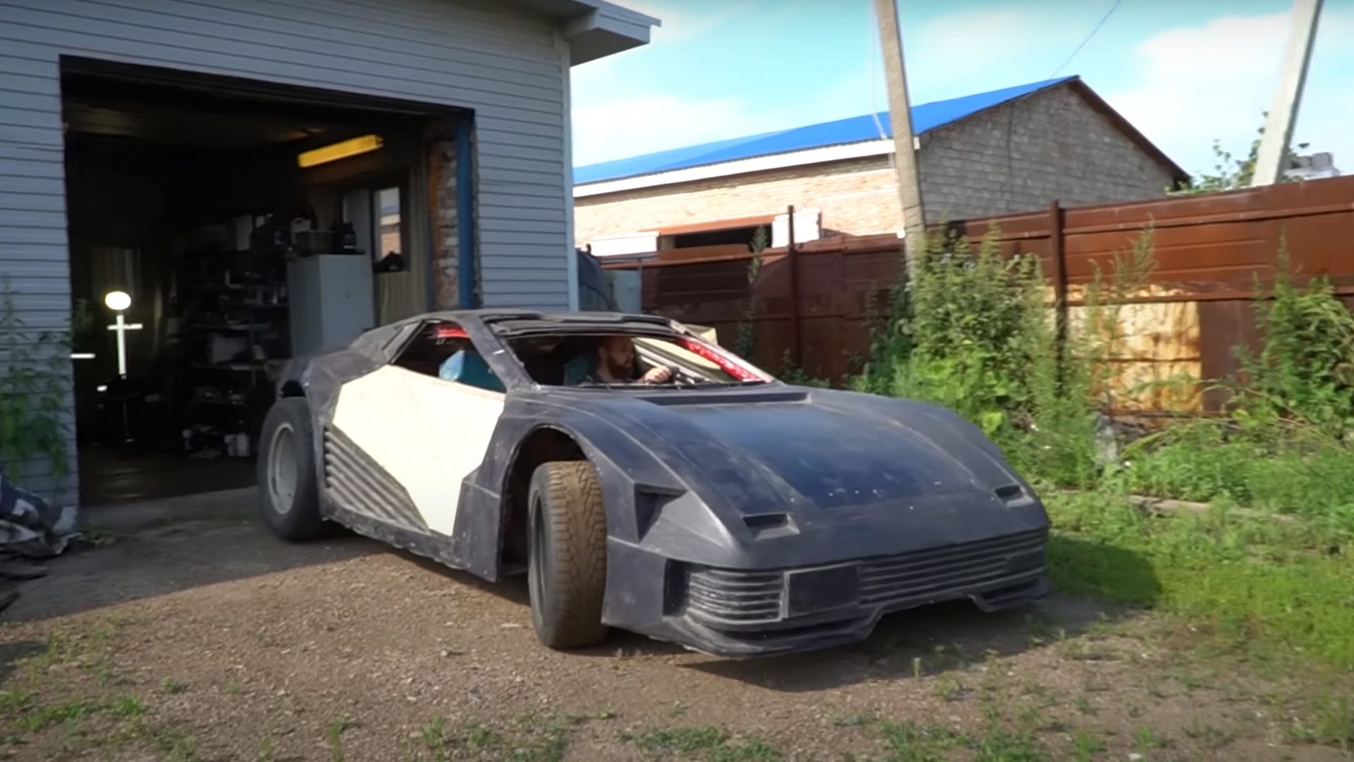 Real-Life Cyberpunk 2077 Quadra V-Tech First Drive Shows Rotary Engine ...