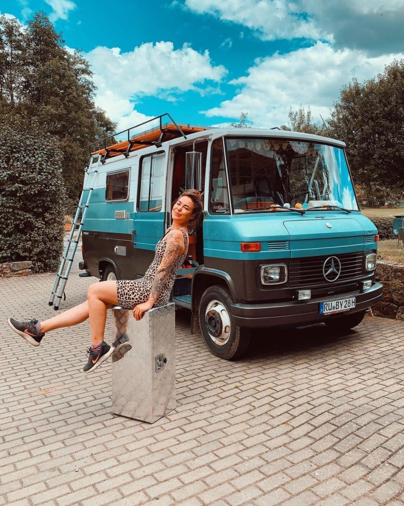 German Woman's 1978 Mercedes Postal Van Is Now a Cozy Camper and She ...