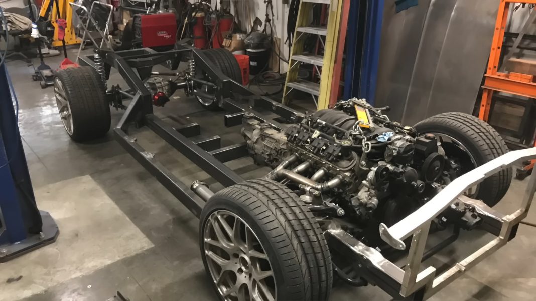 1966 Chevelle "Smokey Yunick" Is a Garage Build With One-Off Chassis ...