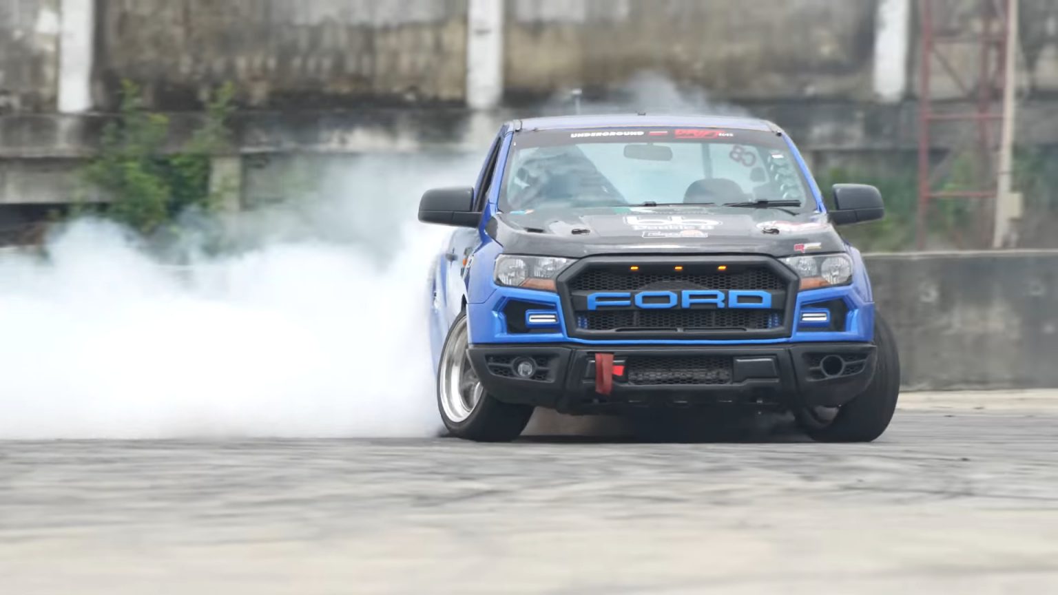 Ford Ranger Drift Truck in Thailand Hides Nissan Chassis, 1200 HP Toyota V8