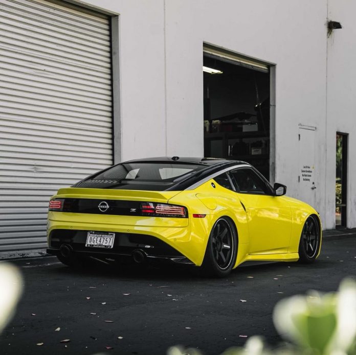 First Bagged 2023 Nissan Z Mixes Air Suspension and TE37 Wheels: TJ ...
