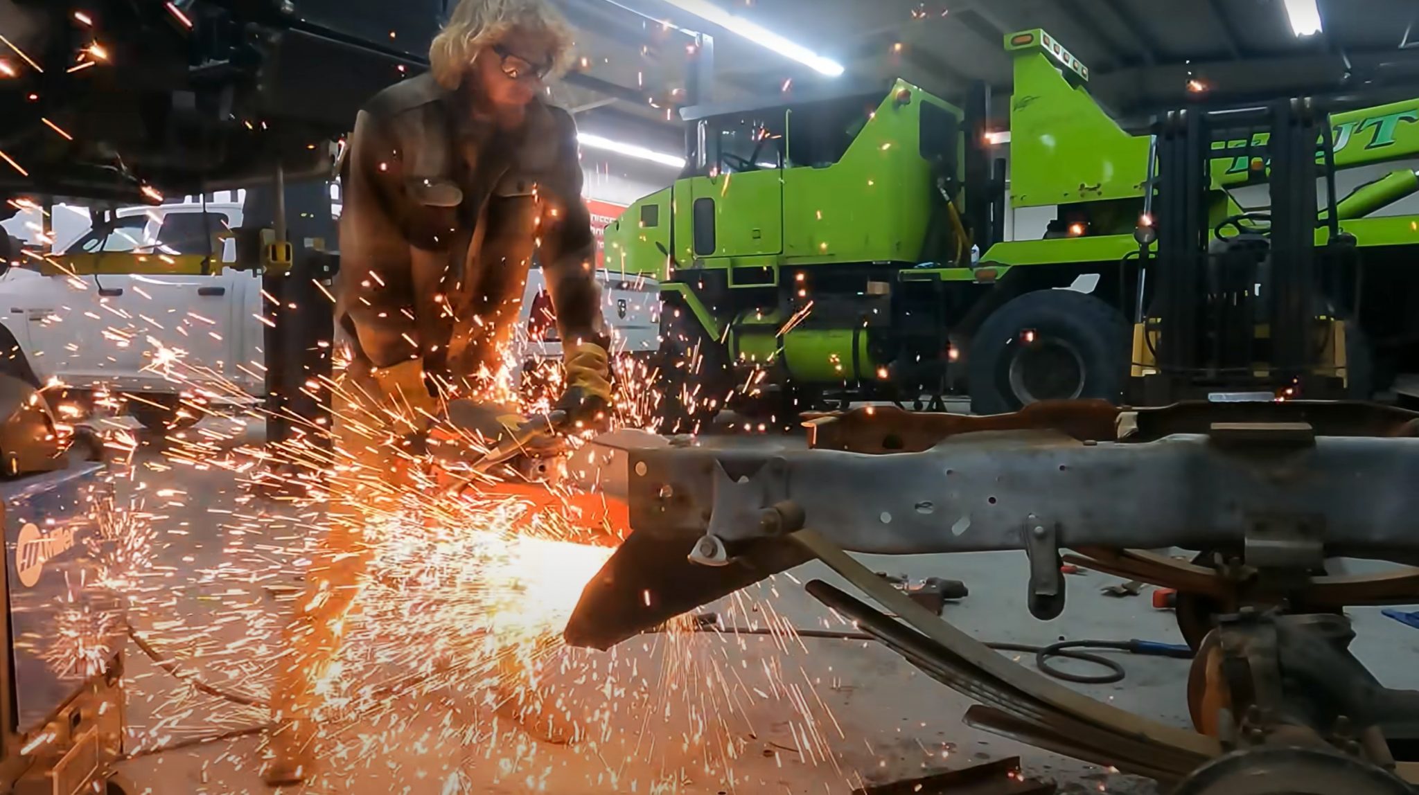 Ford F-250 Quadrually on 54-Inch Tires Getting a Forced Carolina Squat ...