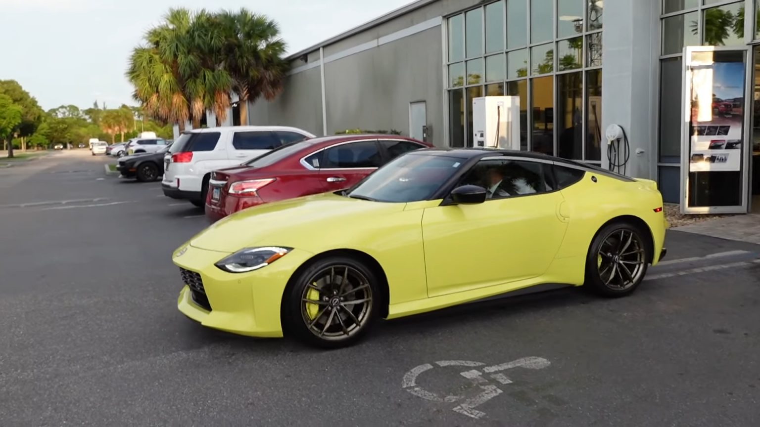 TJ Hunt Buys 2023 Nissan Z Proto, Shows StreetHunter Widebody Kit for SEMA