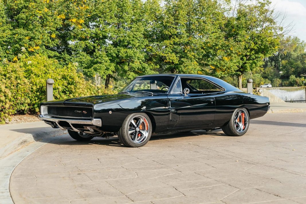 Hellcat Swap Turns 1968 Dodge Charger R/T is a Menace With Hidden ...