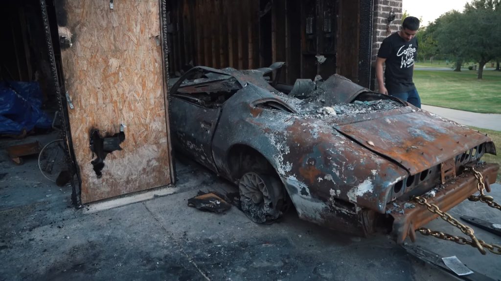 1977 and 1979 Pontiac Trans Am Firebirds Need Rescuing After Burning in ...