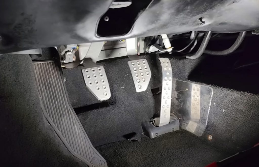 DIY-Friendly Ferrari Gated Manual Swap Kit Doesn't Require Transmission ...