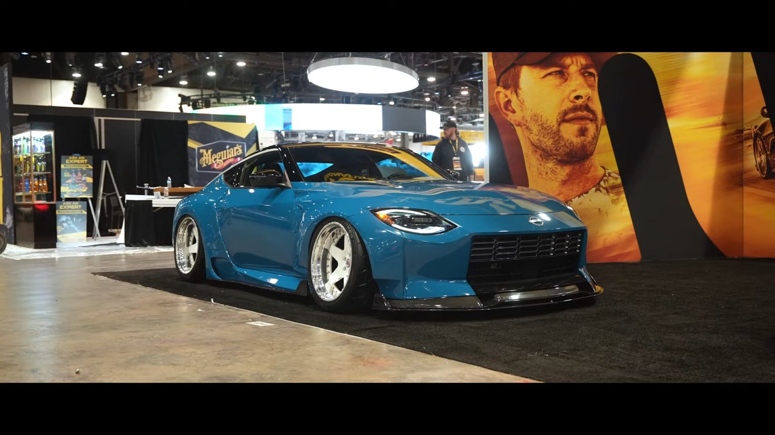Nissan 400Z StreetHunter Widebody Debuts at SEMA 2022 With Replacement ...