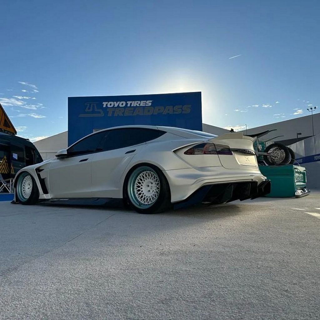 SEMA 2022: Tesla Model S Plaid With Competition Carbon Widebody Kit ...