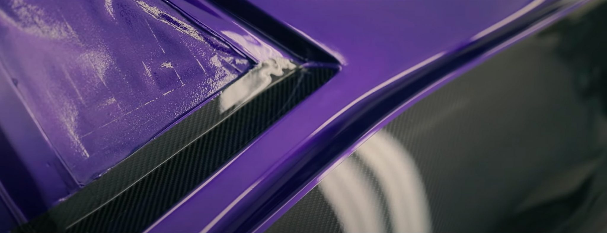 Plymouth Cuda 2071 Revives Icon as Carbon-Rebodied Dodge Challenger ...