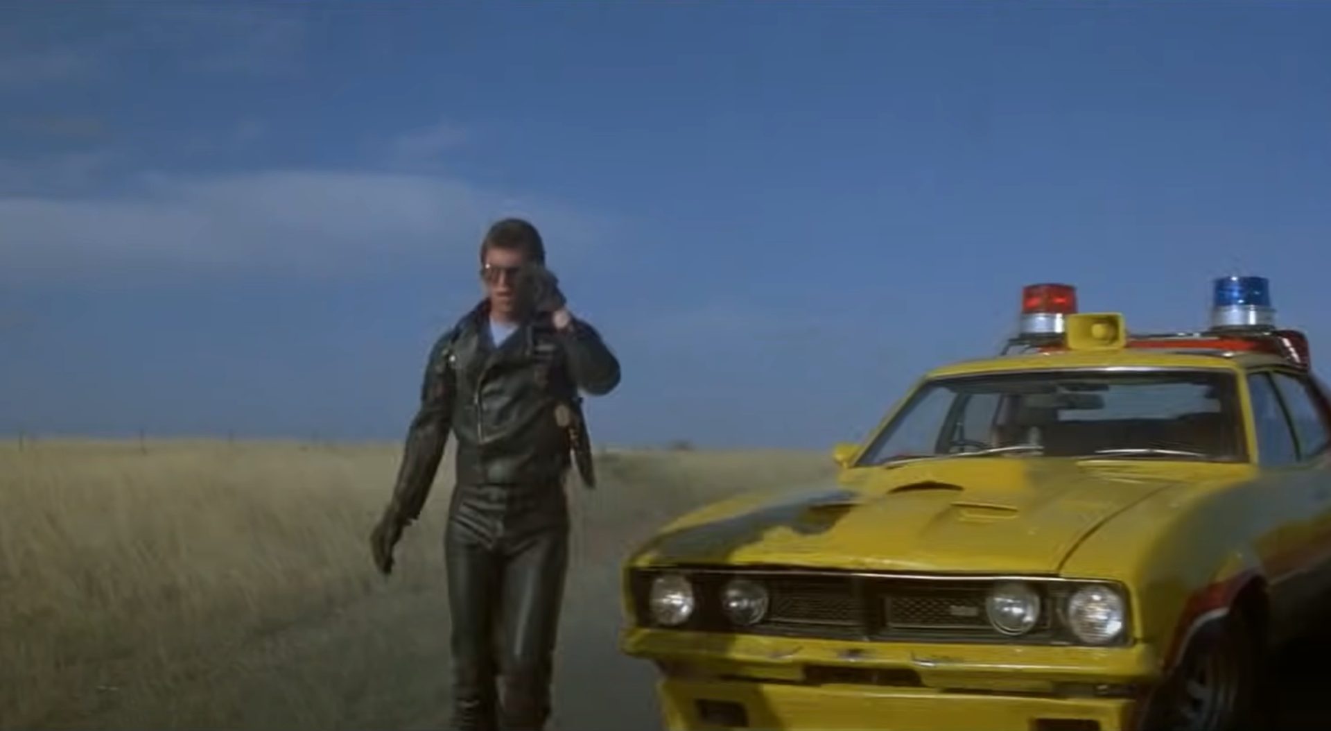 Mad Max 2023 Chrysler 300C 6.4 V8 Becomes Yellow Interceptor in MFP ...