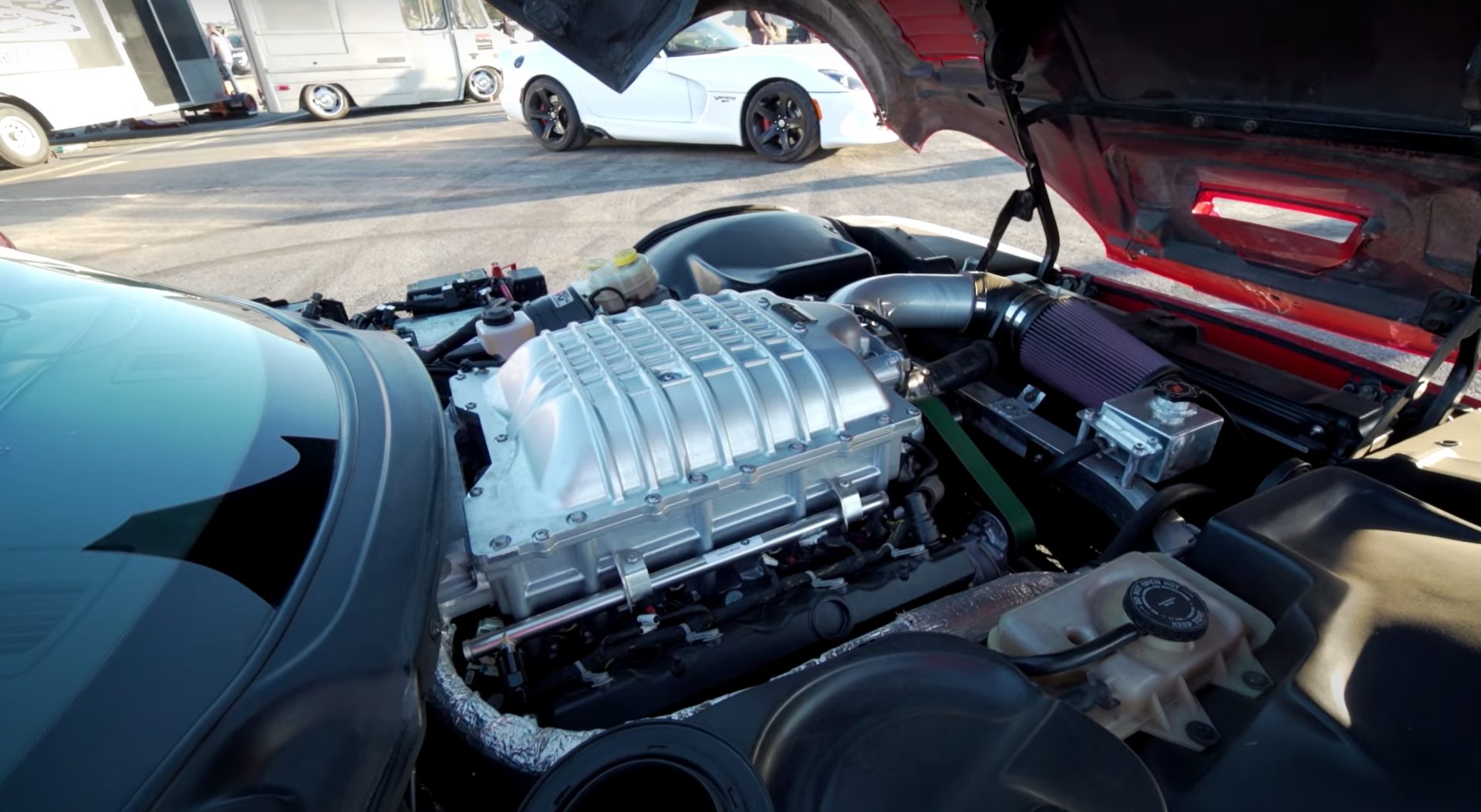 Hellcat Redeye-Swapped Viper Drag Races "Stock" 920 HP Viper GTC, It's ...