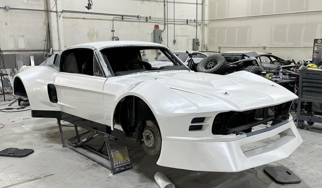 Mid-Engined 1967 Ford Mustang Used to Be a Bugatti Movie Car, Looks ...