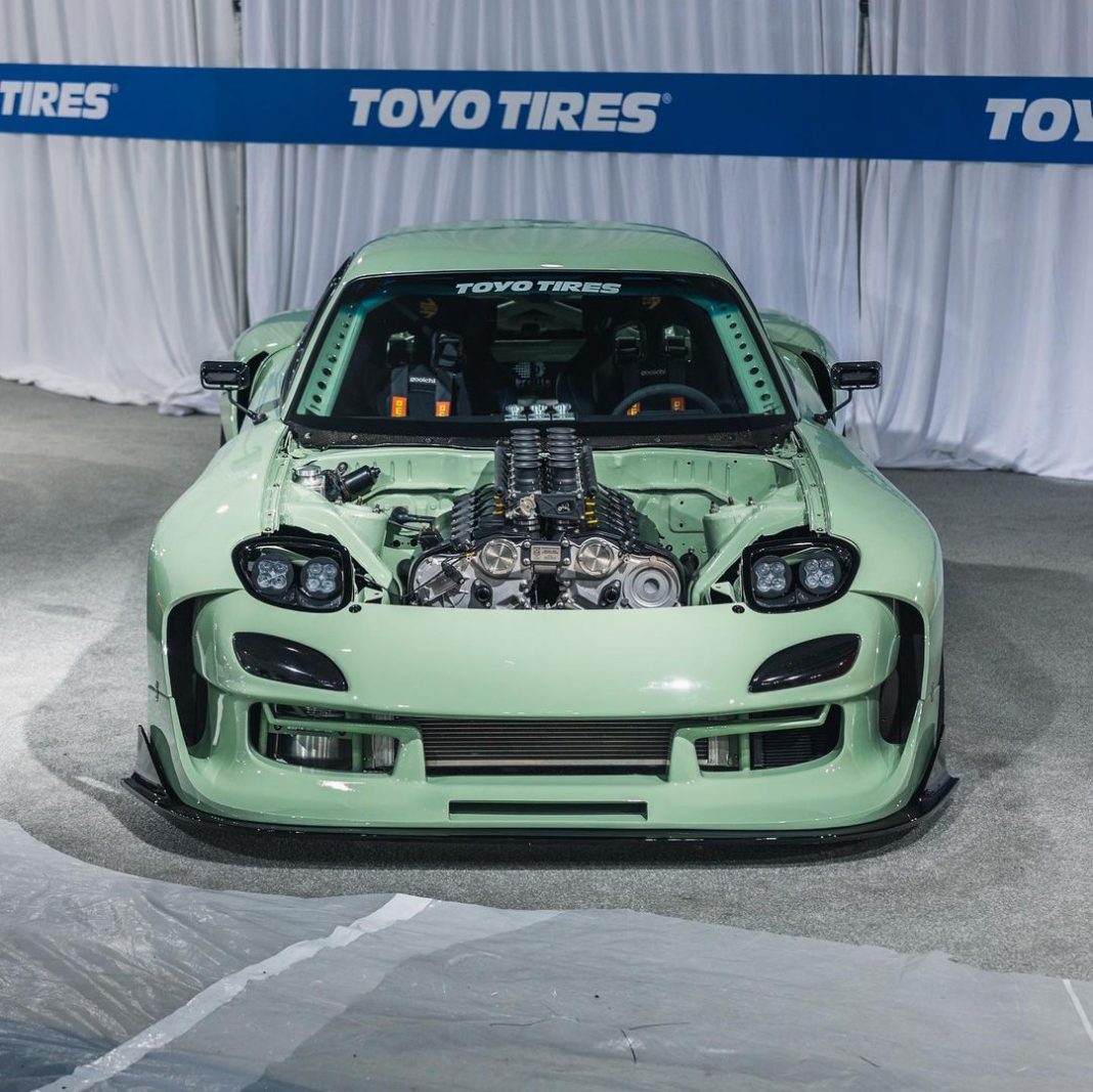 SEMA 2022: Mazda RX7 FD3S "Art Car" Packs Pagani Zonda V12 and LTO ...