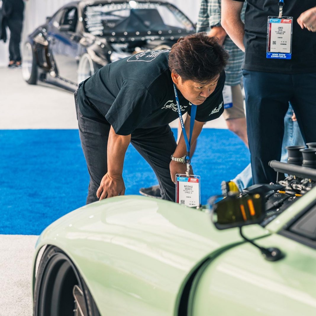 SEMA 2022: Mazda RX7 FD3S "Art Car" Packs Pagani Zonda V12 and LTO ...