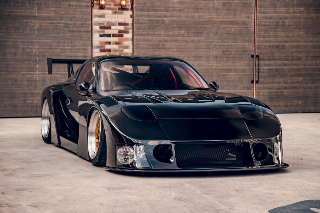 Liberty Walk Mazda RX-7 FD Silhouette Body Kit Is the JDM Slantnose "Moby Dick"