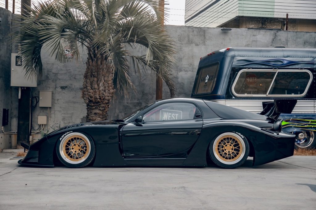 Liberty Walk Mazda RX-7 FD Silhouette Body Kit Is the JDM Slantnose "Moby Dick"