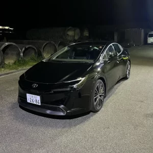 Slammed 2023 Toyota Prius by 326 Power Is the King of Static