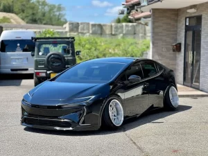 Slammed 2023 Toyota Prius by 326 Power Is the King of Static